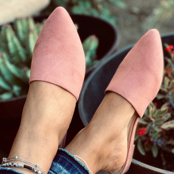 Shoeroom21 boutique | Shoes | Newladies Slip On Flat Mules Mauve | Poshmark